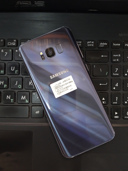 Galaxy S8+ (KHA) Ekran Singan. Zapchastga Sotiladi.