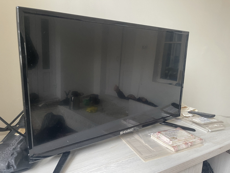 Shivaki 32 TV LED
