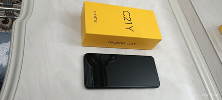 Realme C21Y  8ядер 4/64 состояние отличное