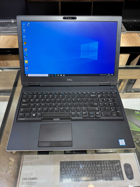 DELL Precision Intel Core i7-8850H озу16гб 256ssd Nvidio Quadro P2000