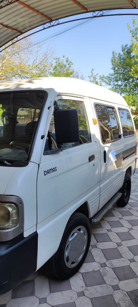 Damas 2000 srochna sotiladi