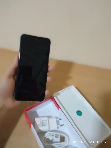 Itel p40+ tinniq holatda