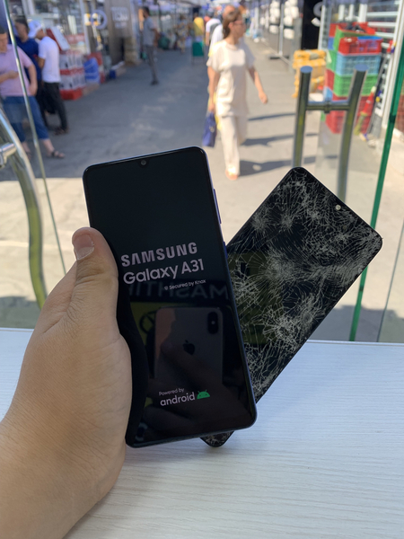 Замена стёкла iPhone Samsung ŌRIKZOR BOZOR MOBILE DOCTORI