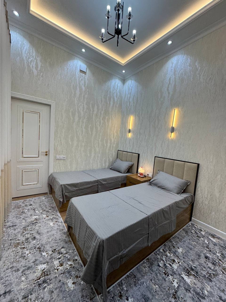 Bokzal qizil dom 115 m2 2 etaj narxi kelishiladi
