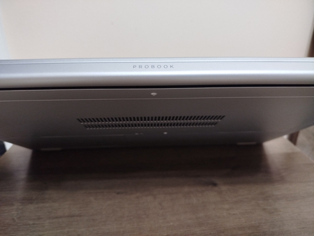 Продается ноутбук hp i5-8250U; 17