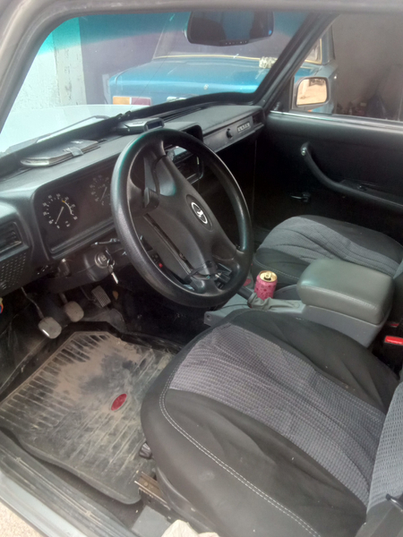 VAZ 21076 kumush rang gaz benzin