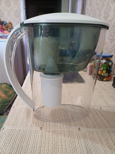 Фильтр для воды Барьер  2,5 л.