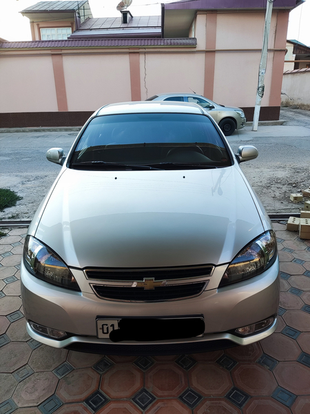 Продам Ласетти 1,8