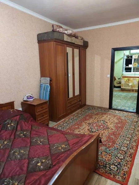 Arenda chilonzor 6kv metro mirzo uluğbek 2 xona 450$