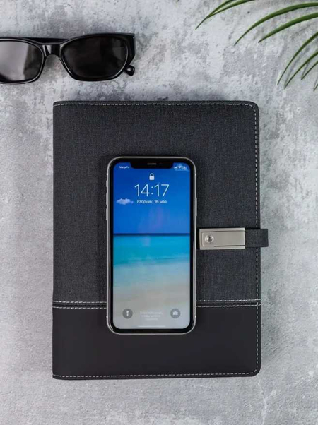 ПОДАРКА – Блокнот с матовый облошкой, Powerbank, зарядка и флешка
