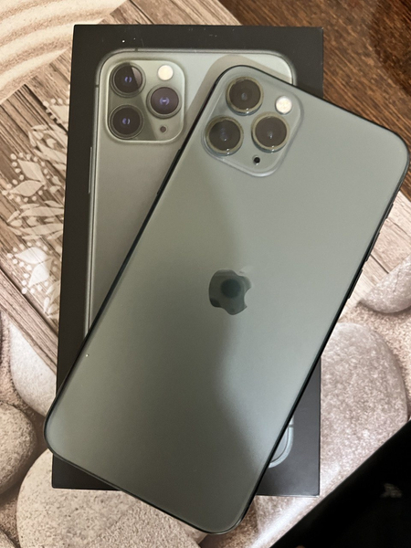 Продам iPhone 11 pro 256