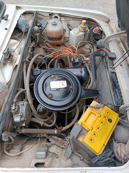 Vaz 2106 sotiladi