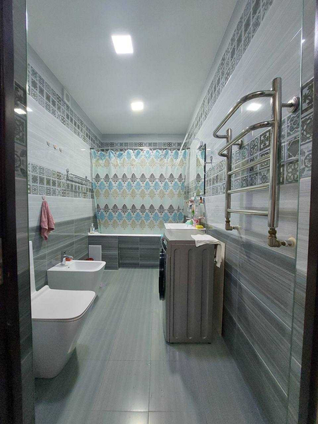 ПРОДАЕТСЯ квартира 4/3/4 на Ц-1 Экопарк (Мирзо-Улугбекский район)