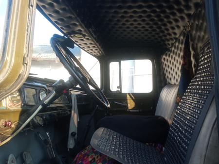 Zil_samasval_ural_mator