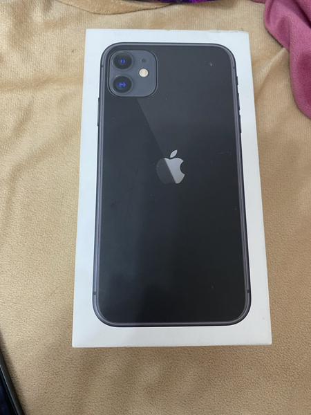 iphone 11,64gb [торг будет]