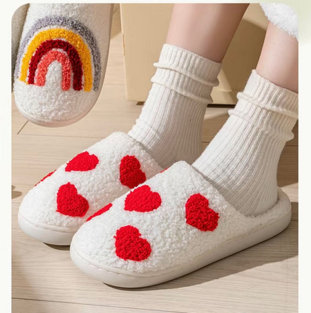 Ayollar uchun issiq tapochka
