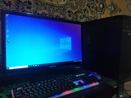 Domawniy kompyuter i3 ozu 8gb