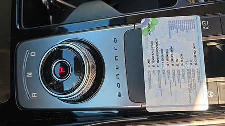 Kia Sarento 2023 Qora Sotiladi