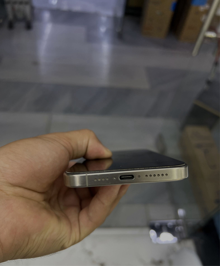 Iphone 15 pro max 256 natural titan