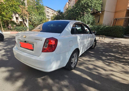 Продаётся Лачетти 1.8 2010 г