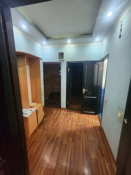 Продам свою квартиру 4/4/4