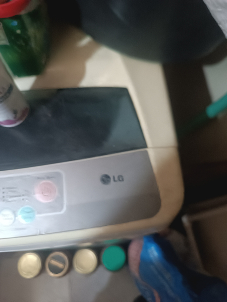 Стиралка LG в рабочем состоянии