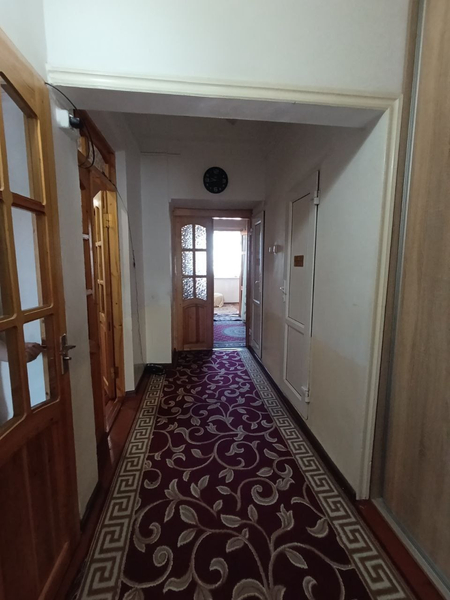 Срочно! 2/7/9. Сергели-8а (дехкан-базар)! Квартира с лифтовой 71 м²