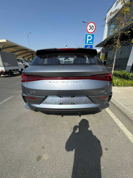 BYD E2 Luxury 405