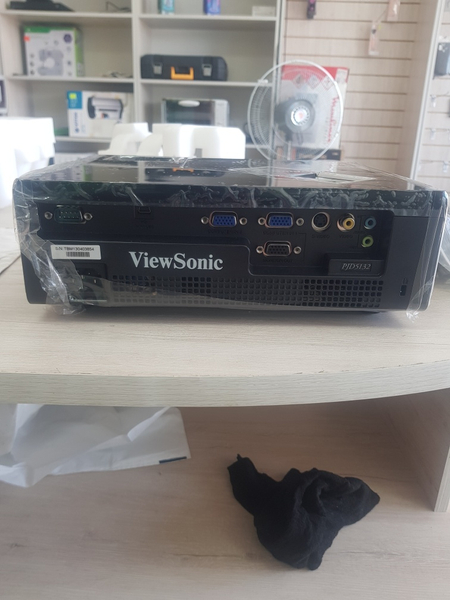 Продаётся Проектор ViewSonic PJD5132