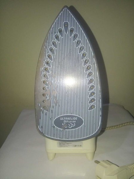 Утюг паровой King K-231