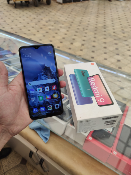 Redmi 9 4/64gb(2021) ideal iwlawi zur aybi yuq tozza telefon