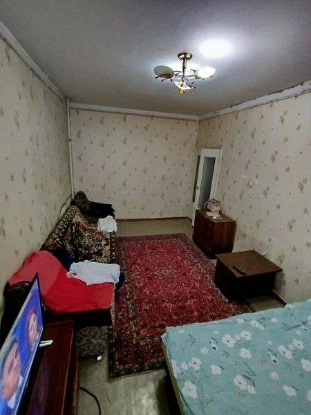 Продам 1 комнатную,Дустлик 1, Янгихаёт, Колледж Туризма, Кафе Бухара