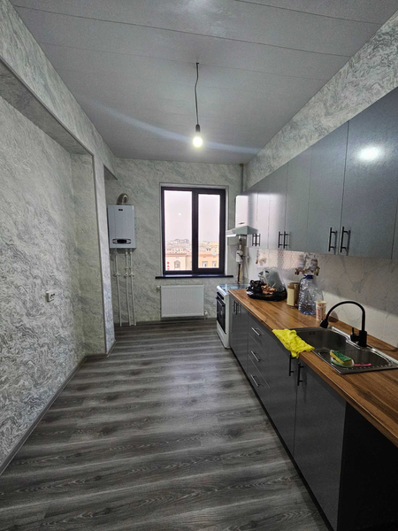 2 xonali 60m² 7-qavat sotiladi.