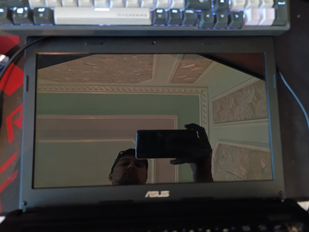 ASUS Core i3 Noutbuk
