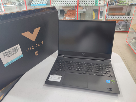 HP victus core i5 12 avlod 7 kun ishlatilgan
