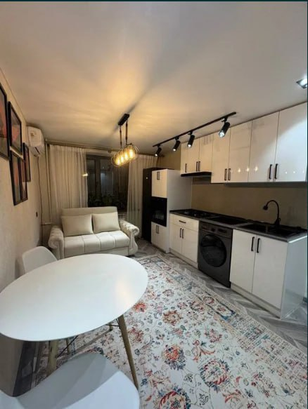 Космонавт 1в2/3/4 Кирпичный Балкон1*3м² Общ пл 27м² +Мебель +Техника