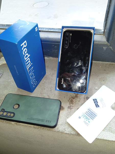 Redmi not 8 yengiday uncha ishlatilmagan orqa steklosi olishgan