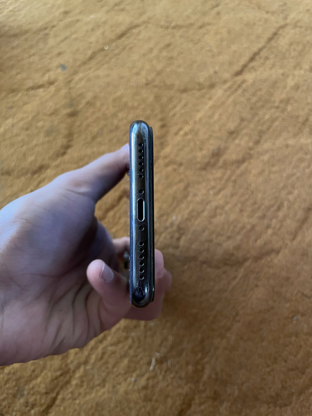 SROCHNA iPhone X 64 gb black