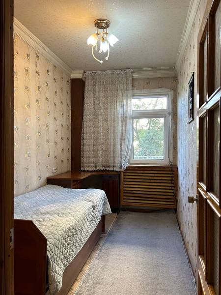 Продаётся квартира Яккасарайский район улица Бабура 3-3-9