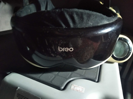 Массажёр для головы breo