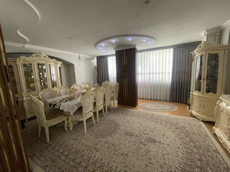 Шайхантахур, Дружба народов, Мукумий театр