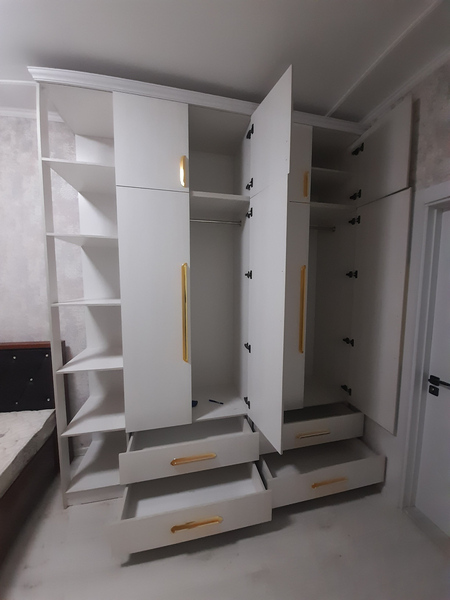 Mebel yasaymiz buyurma olamiz yig‘ish hizmatlarini qilamiz
Mebozlarn
S