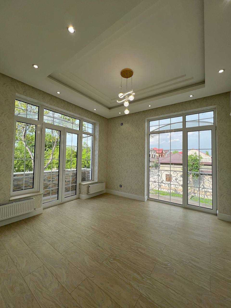 Продается Евро дом Улица: Никитина  450м2