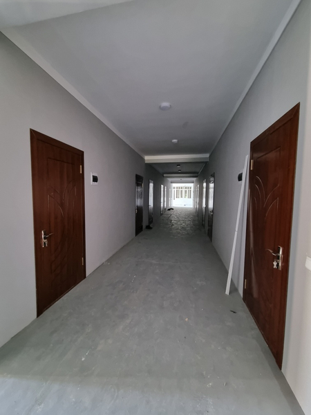 Hostel, студент ўғил болаларга ётоқхона берилади.