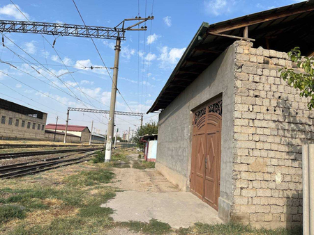 Продаётся участок земли 5 соток под застройку,
Мирзо-Улугбекский район