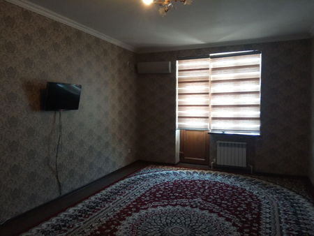 Аренда квартера Якасарой район улица мукумие 3/7/8 87км 700 $ дом голд
