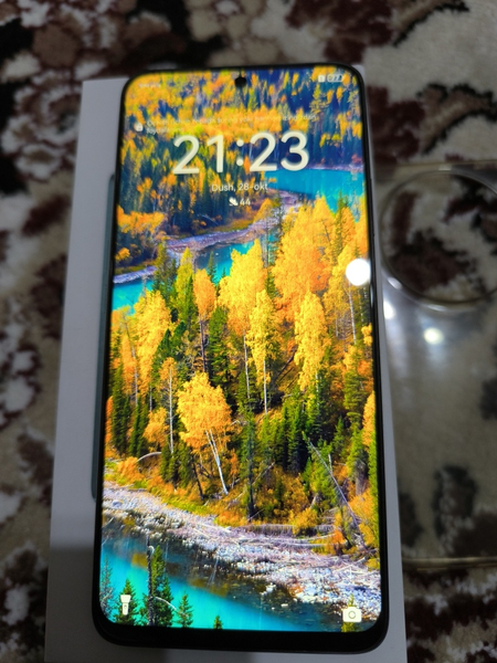 Huawei nova 12i  8/128 gb