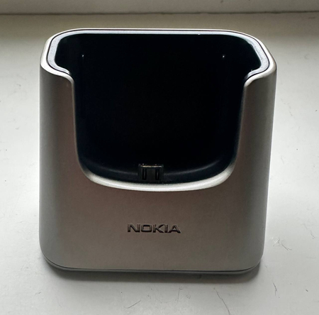 Стаканчик для NOKIA 8800 CARBON