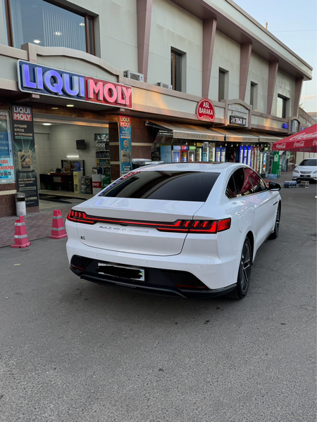 Byd han ev 605km 1 motor