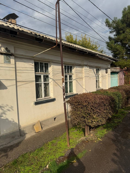 Продается участок 5 сот фасад 20м